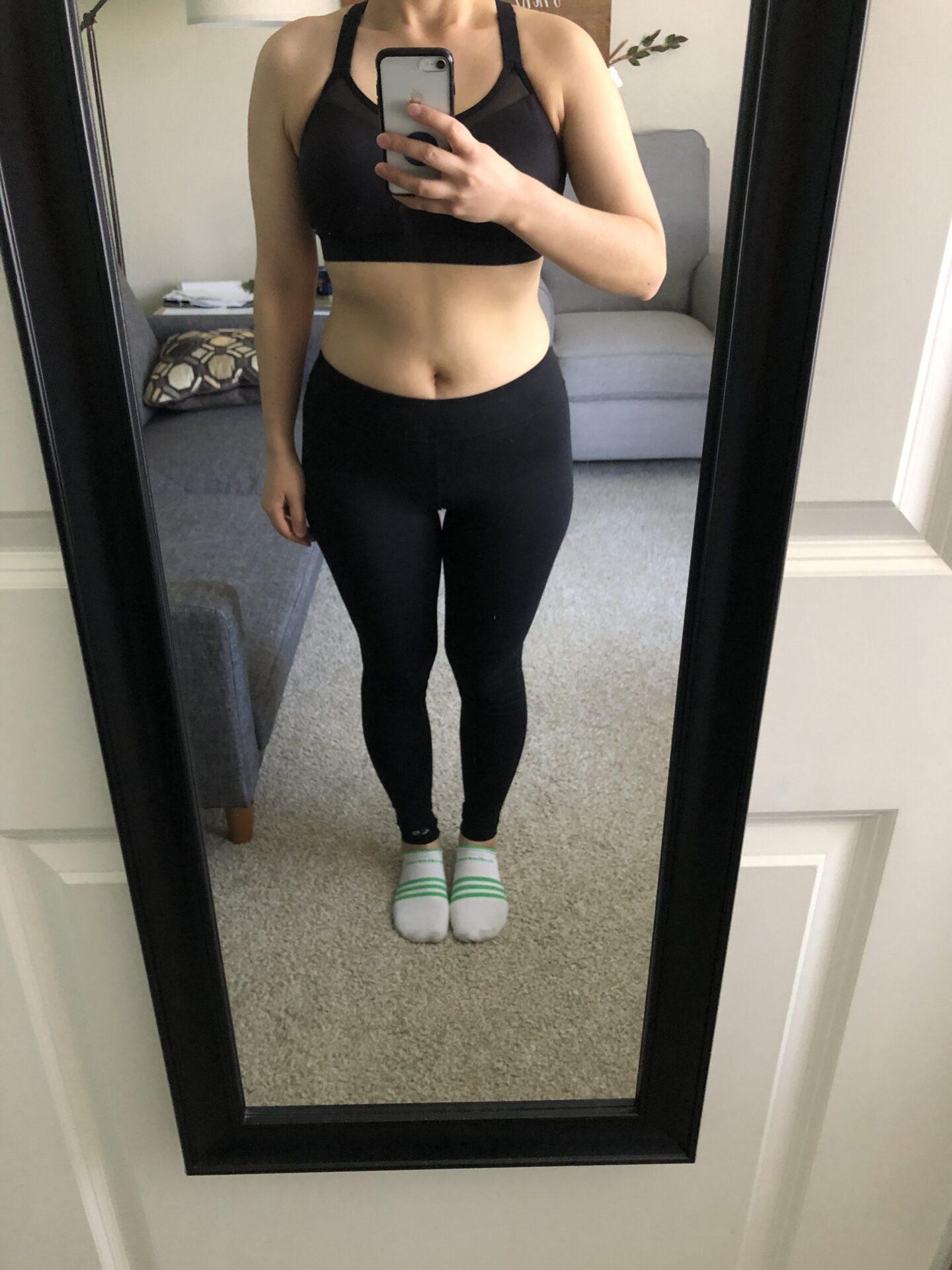 Fitness: I Tried Chloe Ting’s 2 Week Ab Challenge – Bobbieness