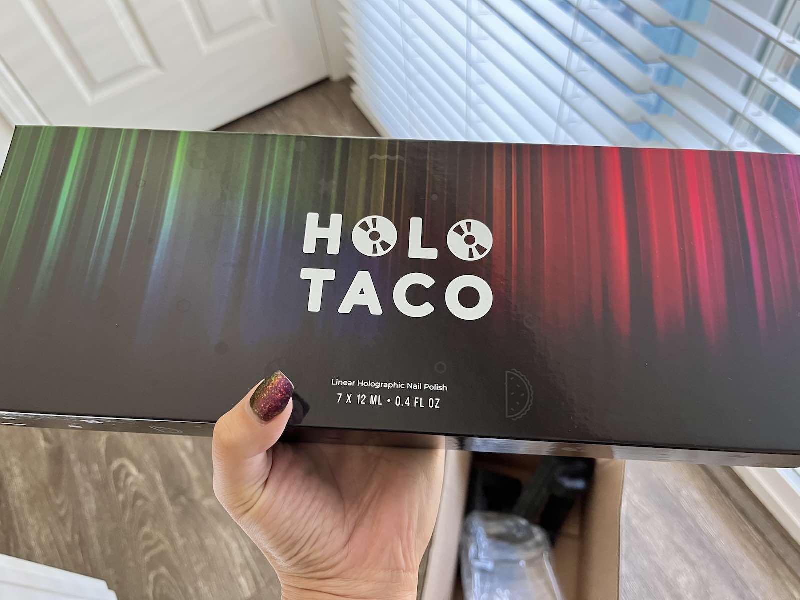 Beauty: Holo Taco Dark Rainbow Review – Bobbieness